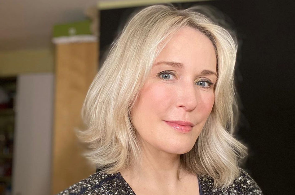 A Quick Bite with Jillian Wright – Bawdy Beauty